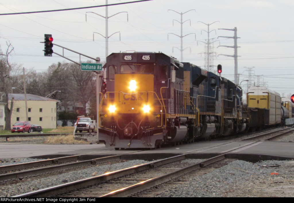 CSXT 4285